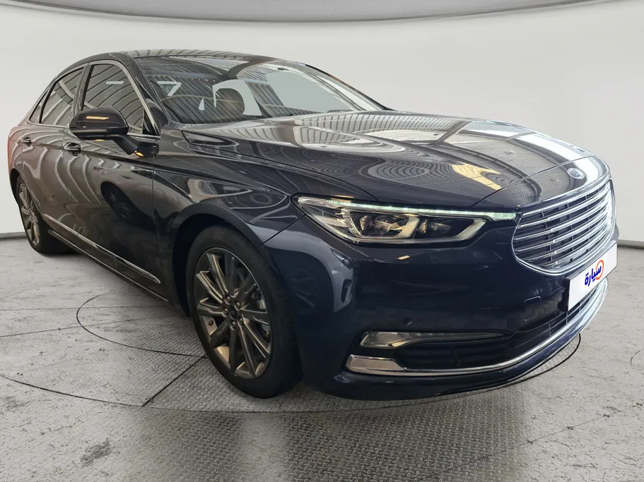 Used 2021 Ford Taurus Titanium Grey Color for sale - 280137 | Syarah